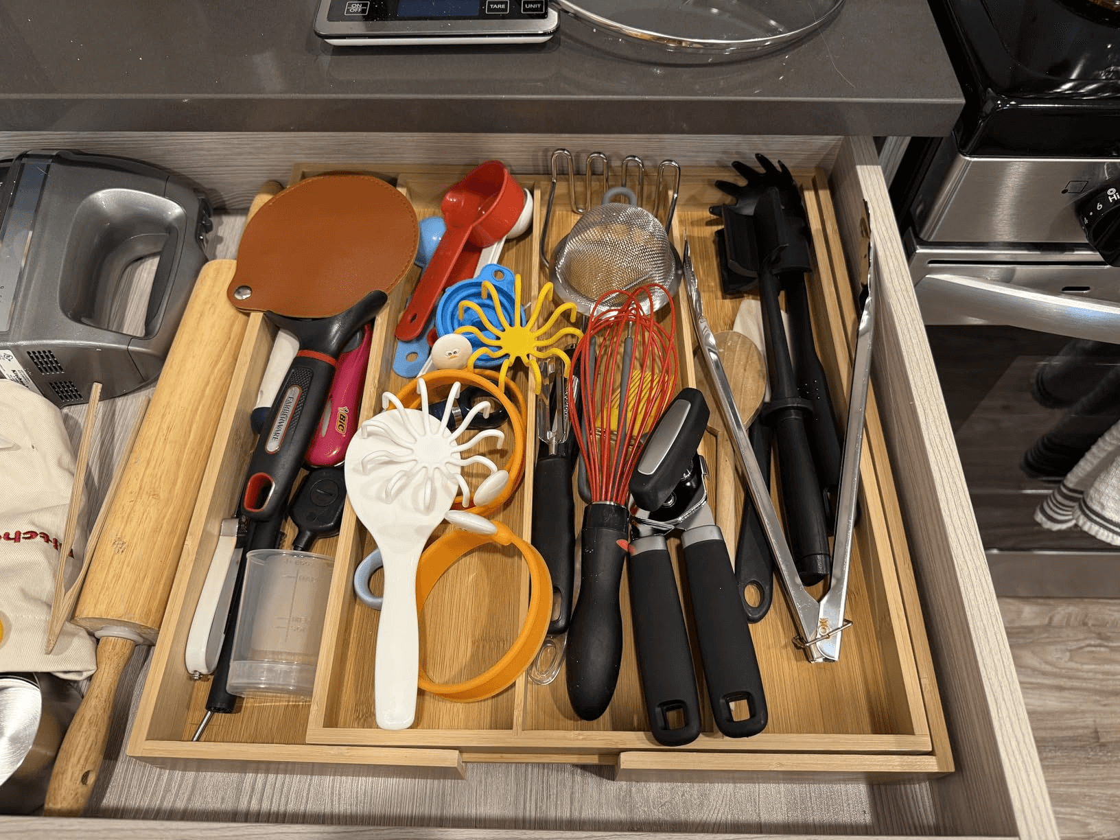 22 Small Kitchen Organization Ideas That Free Unused Space For Extra ...